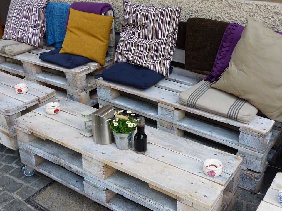 Creative Ways to Reuse Timber Pallets - RocketNews